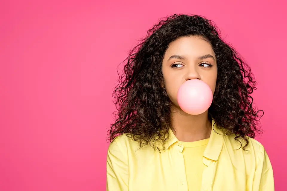 Chewing Gum - ORIS Dental Clinics - RichmondHill - 647 367 6747