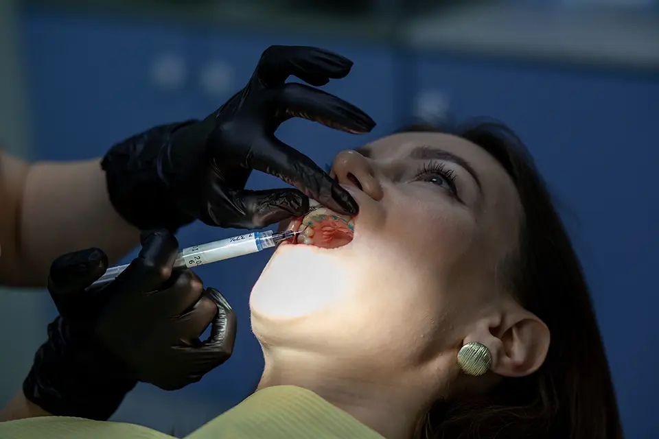 Apicoectomy - ORIS Dental Clinics - Richmond Hill - 647 367 6747