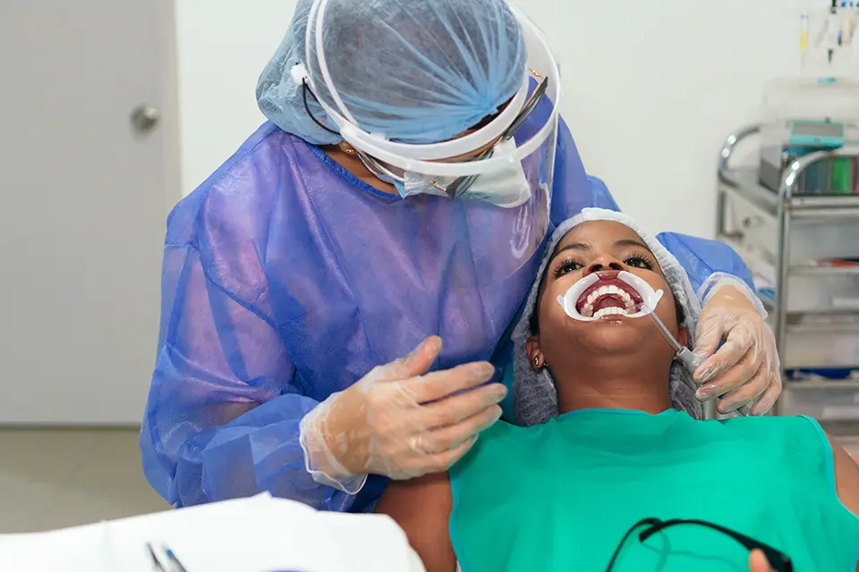 Apicoectomy - ORIS Dental Clinics - Richmond Hill - 647 367 6747