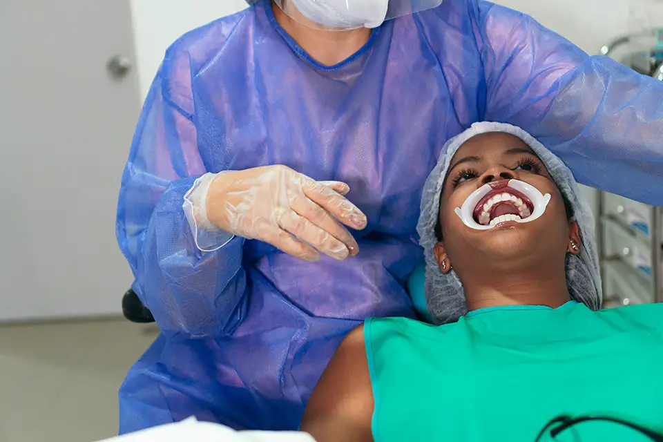 Oral Surgery - ORIS Dental Clinics - Richmond Hill - 647 367 6747