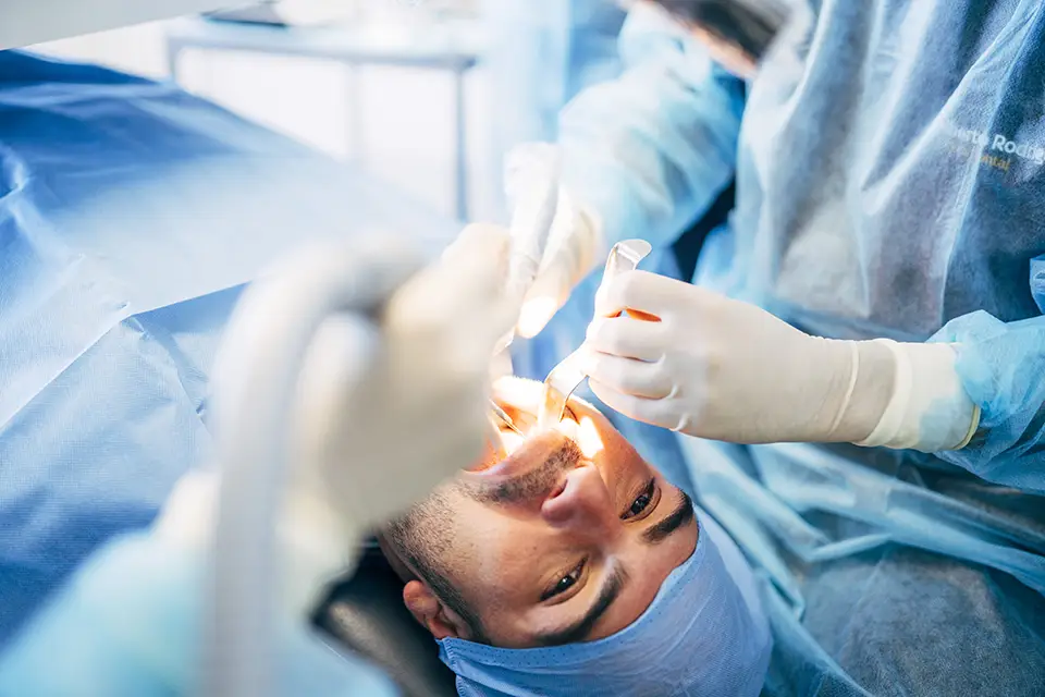 Extractions - Simple vs. Surgical-ORIS Dental-Ontario-6473676747